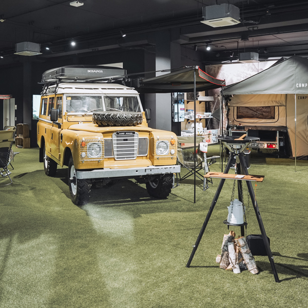 Rooftop Tent, Tent Trailer Cargo Showrooms Overview - CAMPWERK